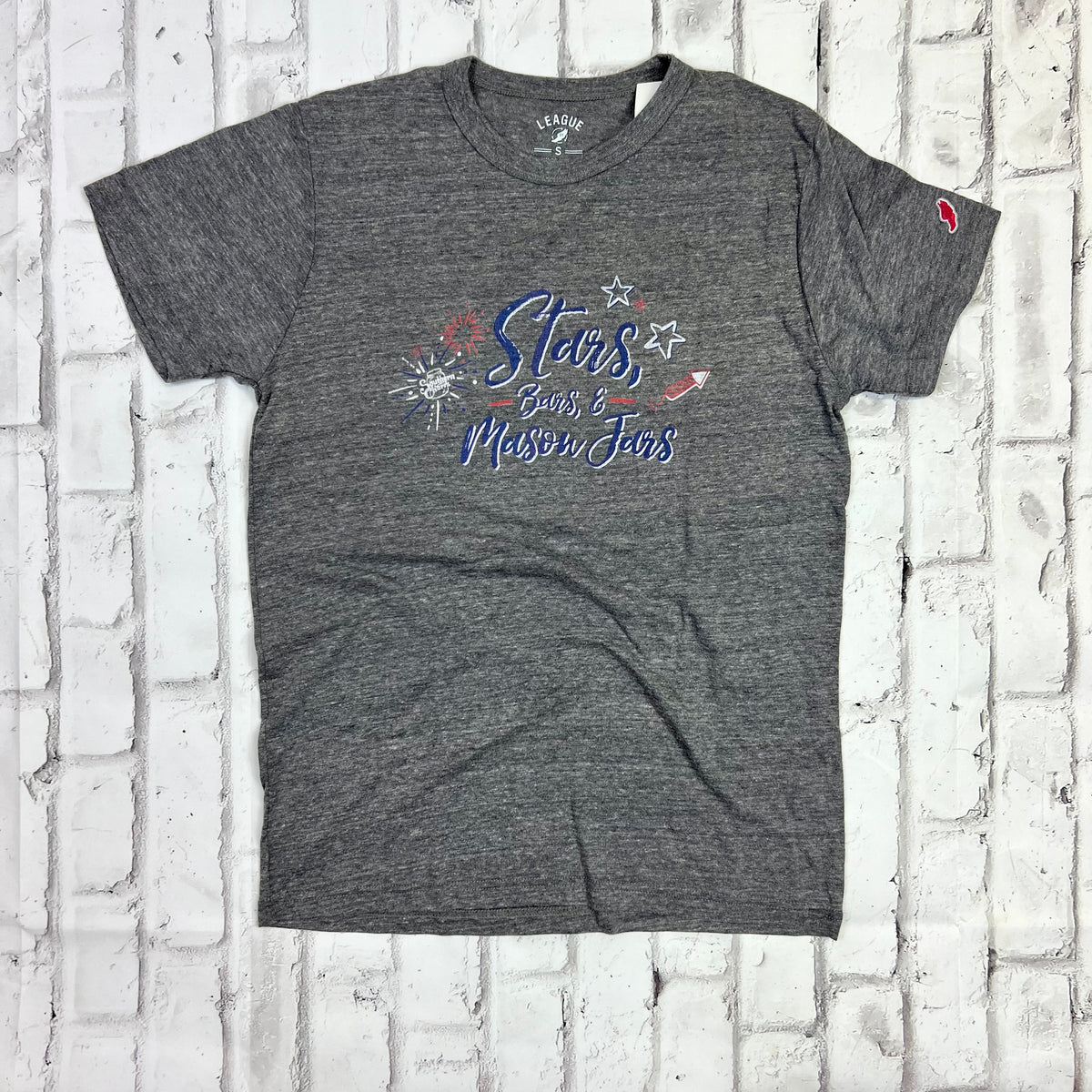 Southern Charm "Stars Bars Mason Jars" Short Sleeve T-shirt - Gray ...